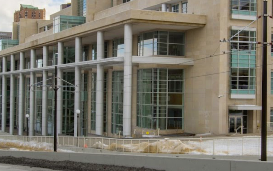 MDH ANUNCIA DESPIDOS Y REDUCCIÓN DE SERVICIOS DE SALUD PÚBLICA - El ...